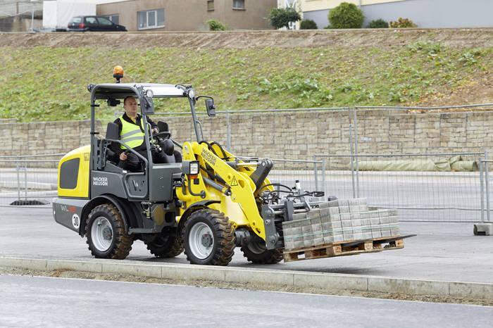 Wacker Neuson WL32 Wheel Loader Specs & Dimensions (2015 - 2022 ...