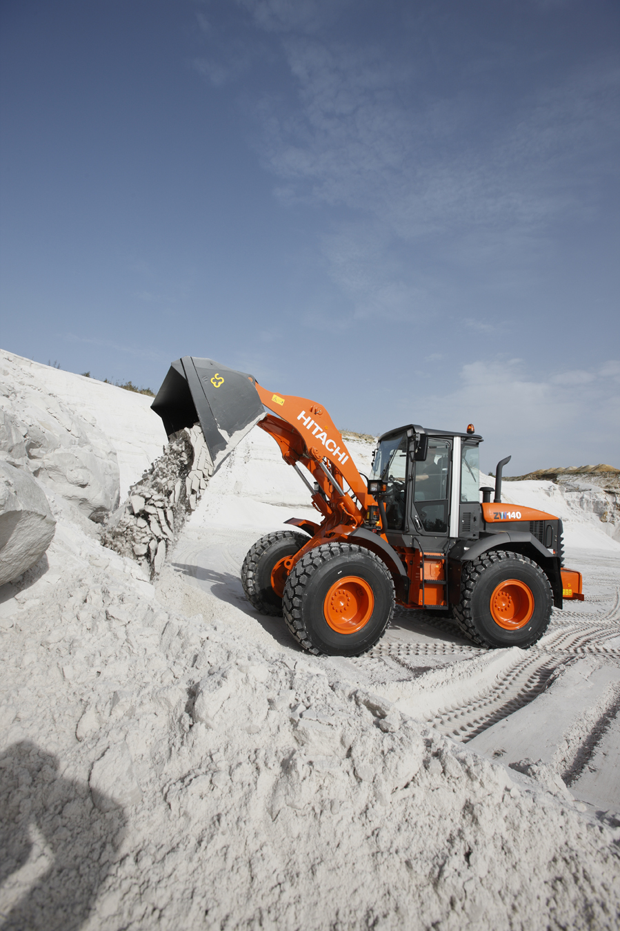 Hitachi ZW 140 Wheel Loader Specs & Dimensions (2008 - 2014) | LECTURA ...