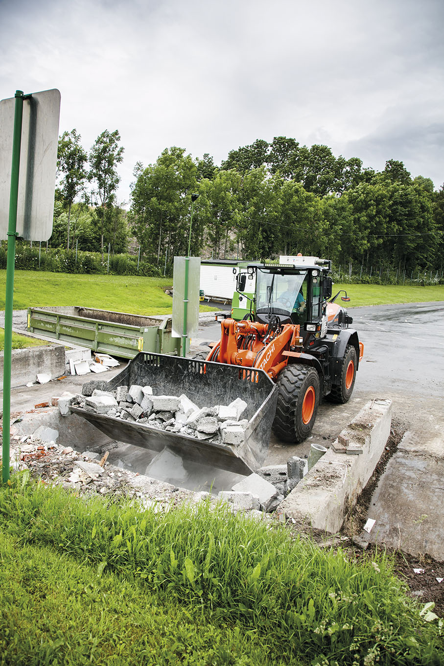 Hitachi ZW180-6 Wheel Loader Specs & Dimensions (2017 - 2021) | LECTURA ...
