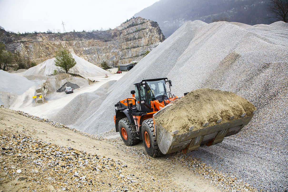 Hitachi ZW 330-5 Wheel Loader Specs & Dimensions (2013 - 2016 ...