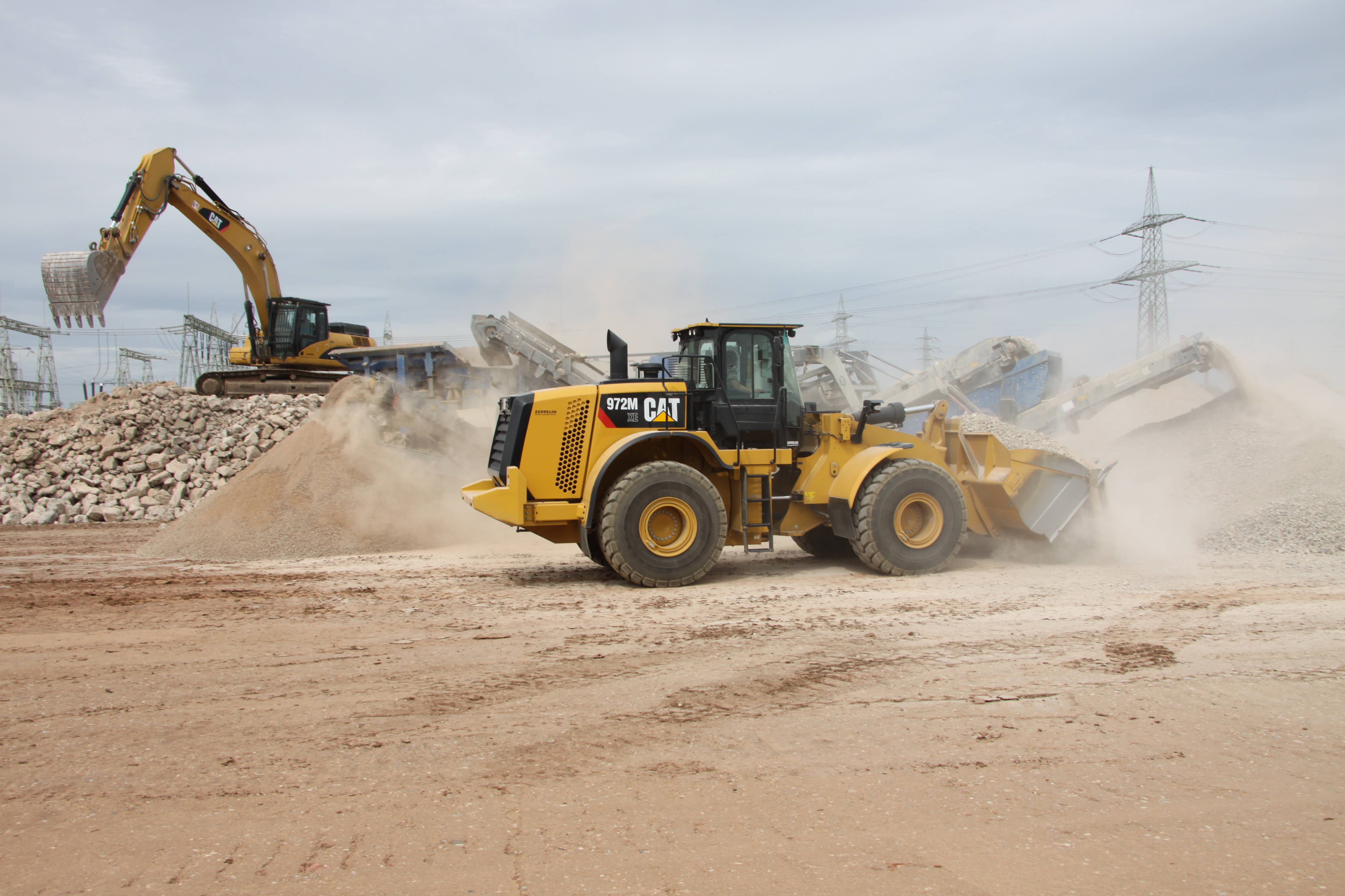 Caterpillar 972M Wheel Loader Specs & Dimensions (2014 - 2022 ...