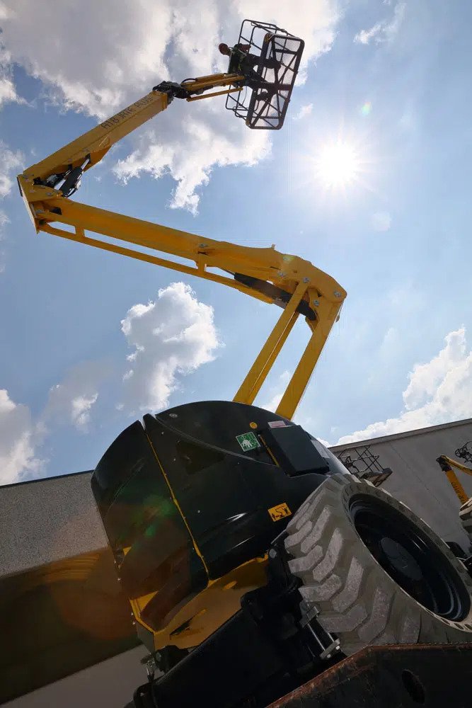 AIRO A18 JRTD PLUS Specs & Dimensions (2021 - 2025) | Wheeled ...