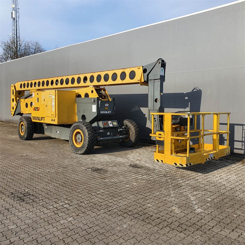 Grove-Manlift A 125 J Specs & Dimensions (2001 - 2002) | Wheeled ...