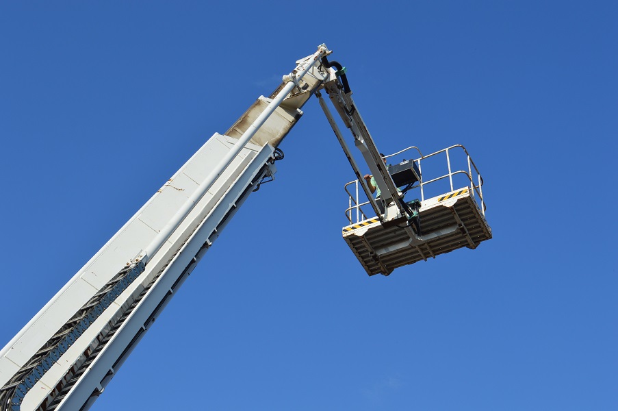 Liftlux TL 2100 Specs (2001 - 2004) | Wheeled Telescopic Boom Lifts ...