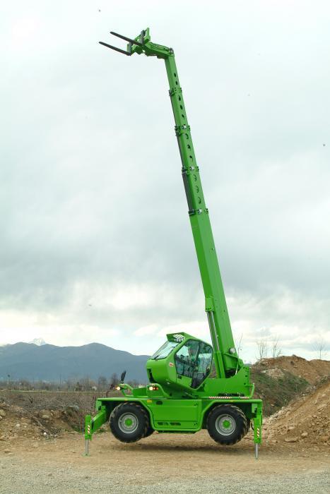 Merlo Roto 40.25 MCSS rotating telehandler specs & dimensions (2010 ...