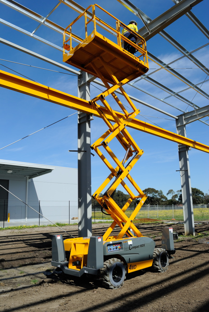 Haulotte COMPACT 2668 RT Specs & Dimensions (2019 - 2025) | Wheeled ...